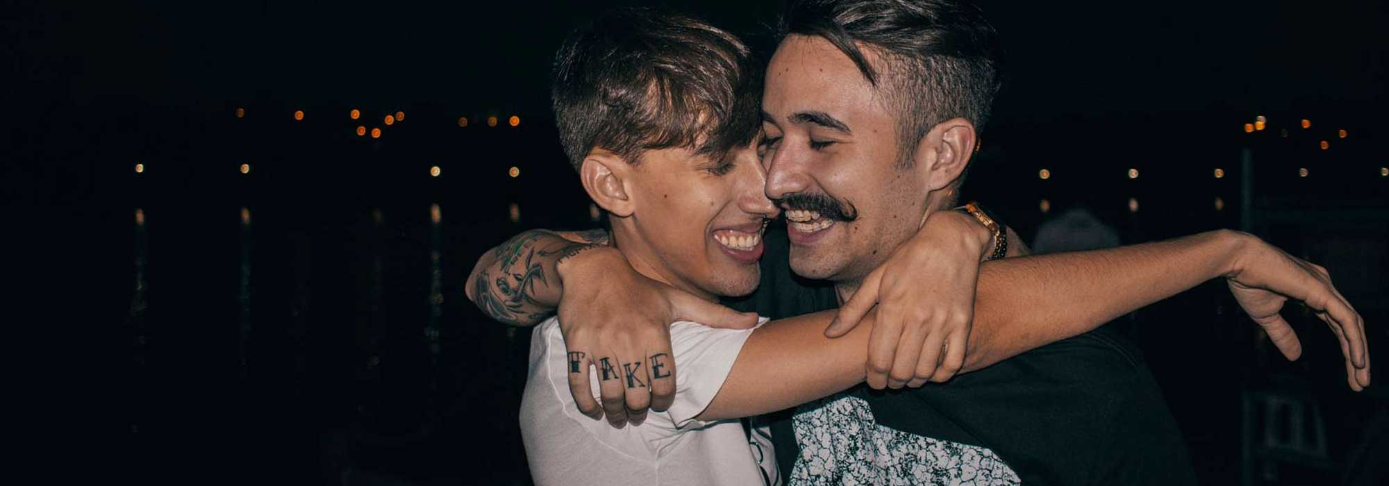 Tips For Dating A Non-Binary Person On Grindr – Hot Octopuss